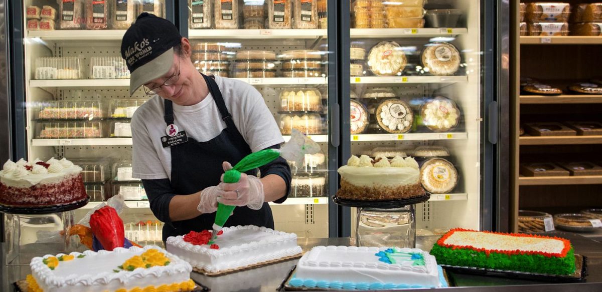 Mako's Market and Pharmacy